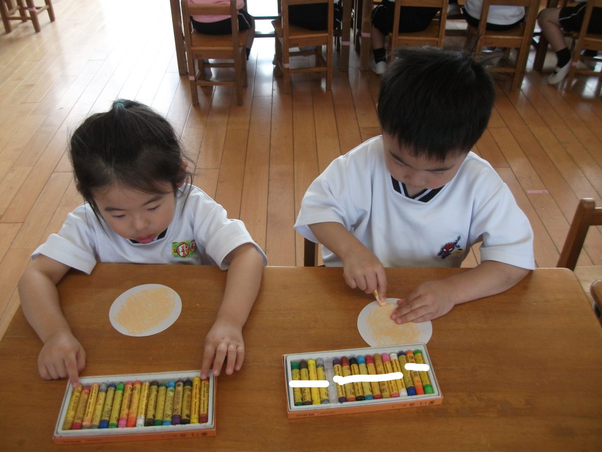 プレゼント作り👔年中